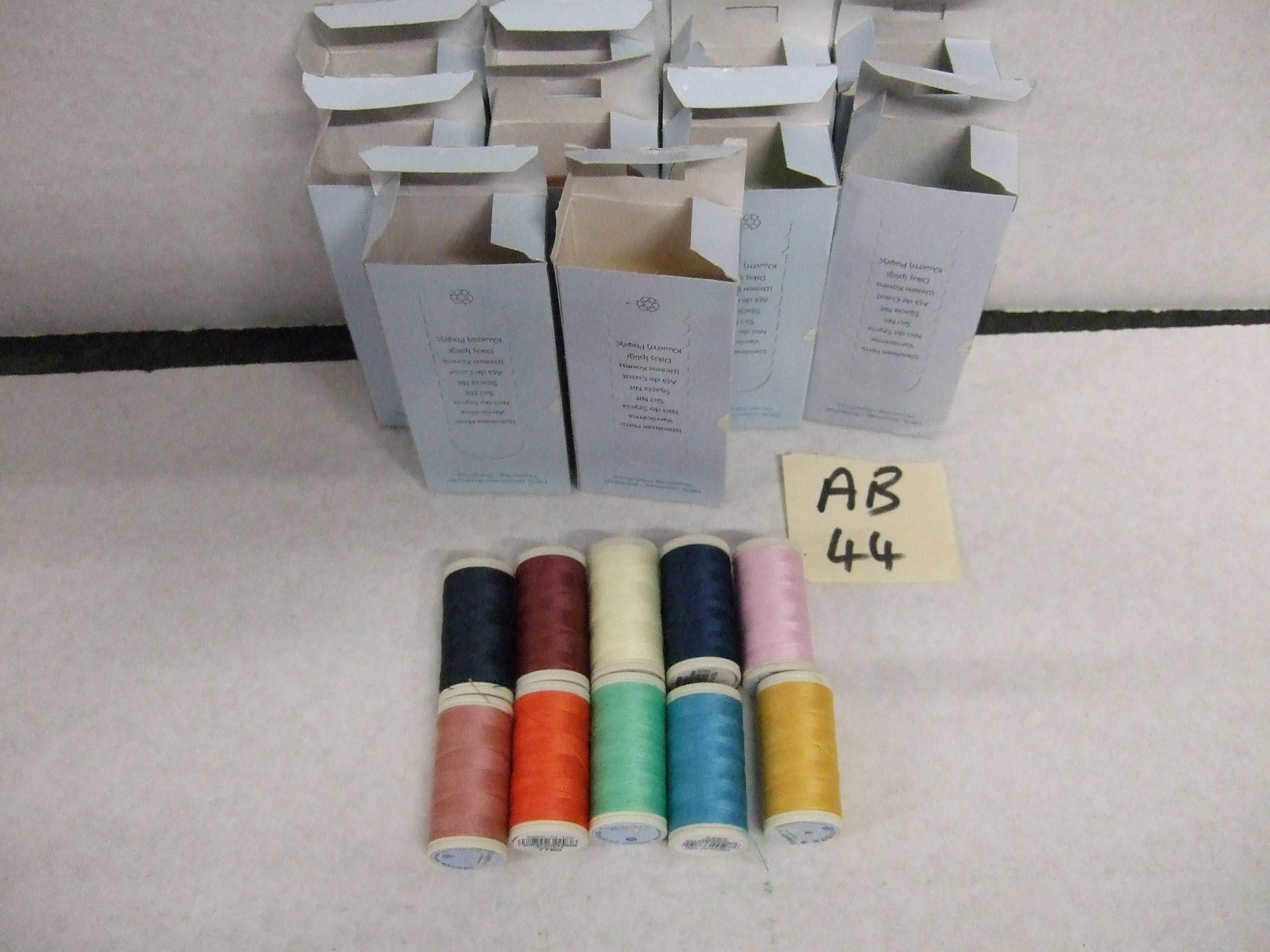 AB44 ASSORTMENT OF COATS DUET COTTONS (4645100) 100 x 100M X 10 boxes ...