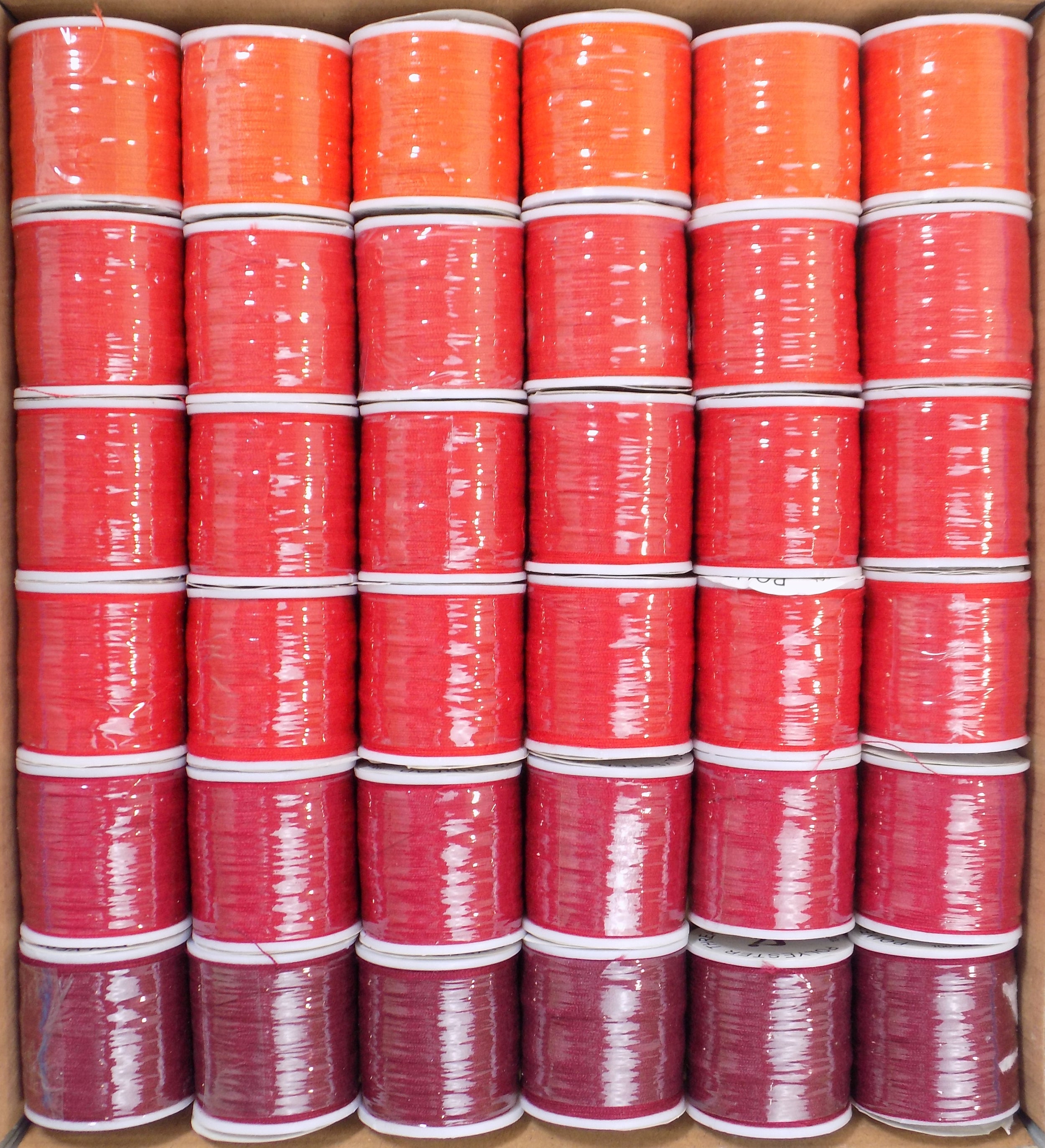 SS264 REDS POLYESTER SEWING THREAD 100 YDS 36 WINDOW BOX · Just Crafts ...
